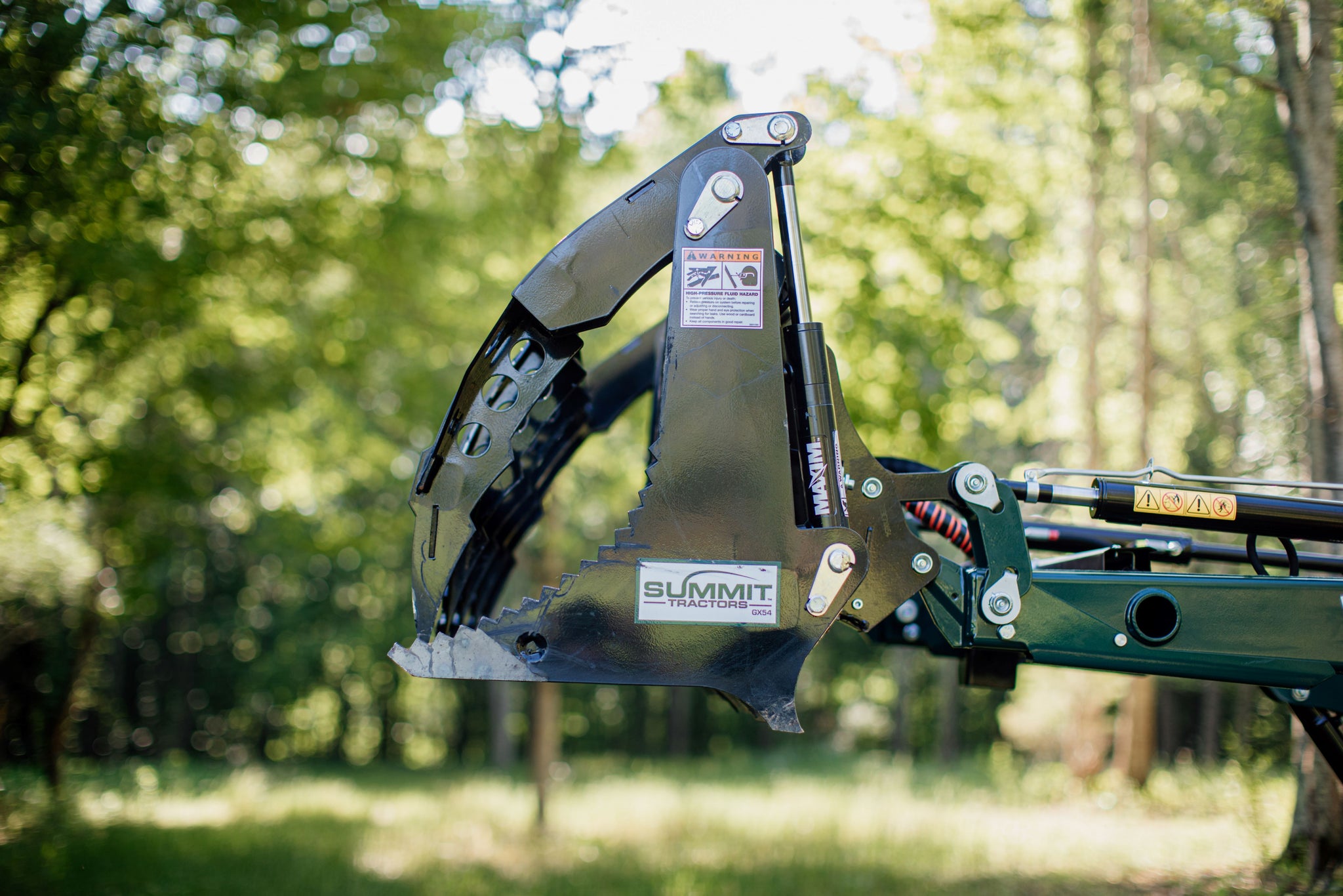 GX SERIES GRAPPLE SSQA - For Skid Steer Quick Attach Equipped Loaders – Summit Tractors ...